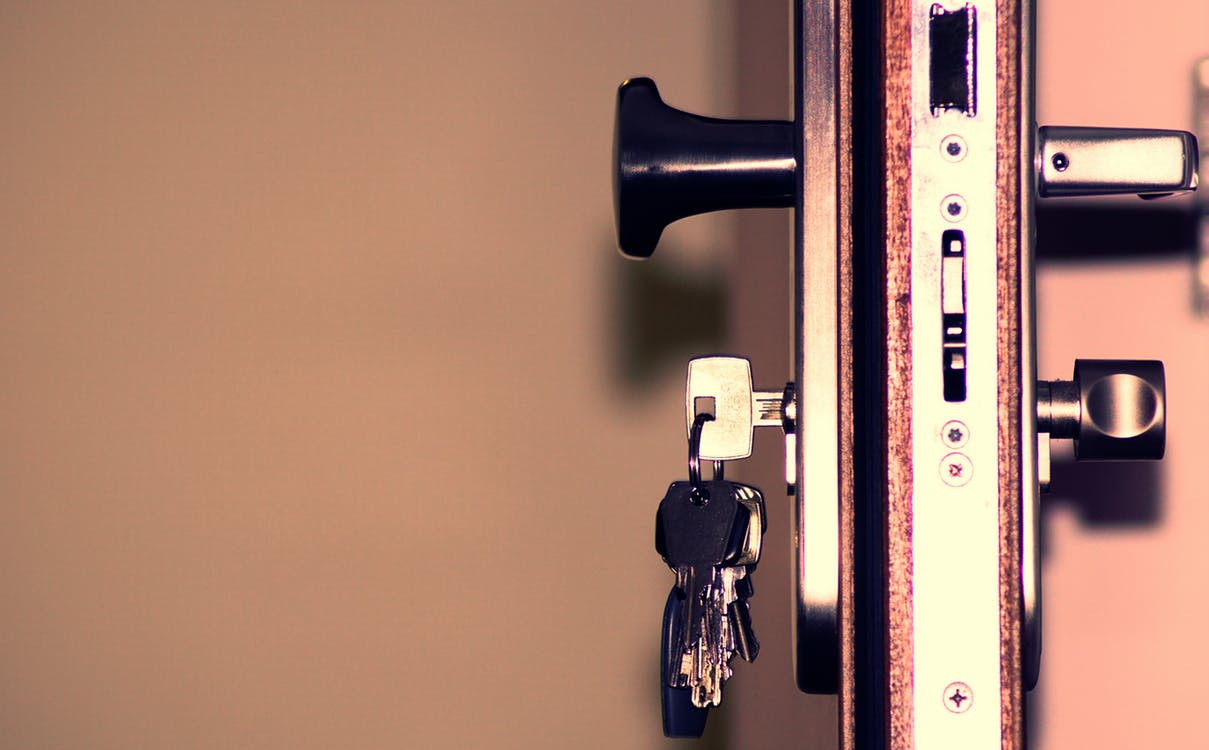 Key Stuck In Door Lock Here s What To Do Key Stuck In Door Lock Here s What To Do